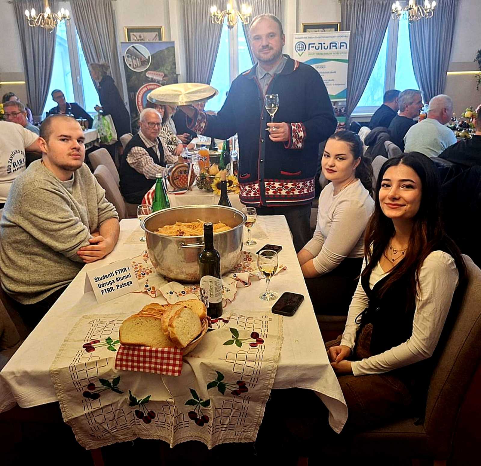 HPD Sokolovac i ALUMNI FTRR zajedno na "Sarmijadi" – tradicija i znanje ...